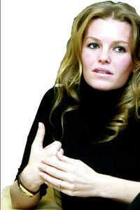 Alara Uzan'a boş villa şoku - Yaşam Haberleri