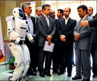 İran'da 'Surena 2' isimli robot tanıtıldı - Son Dakika Haberler