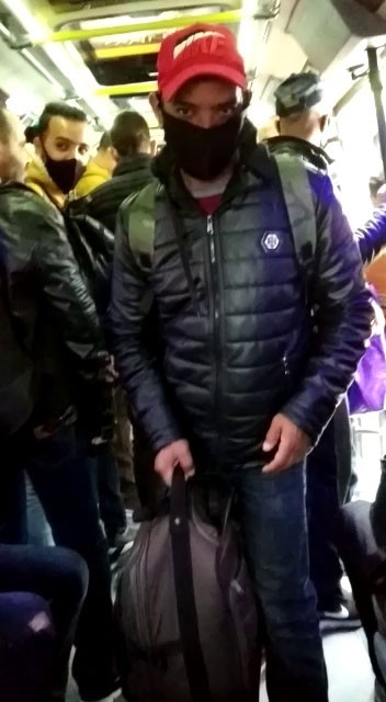 (ÖZEL) Yasağa rağmen tıka basa minibüste pes dedirten görüntüler ...