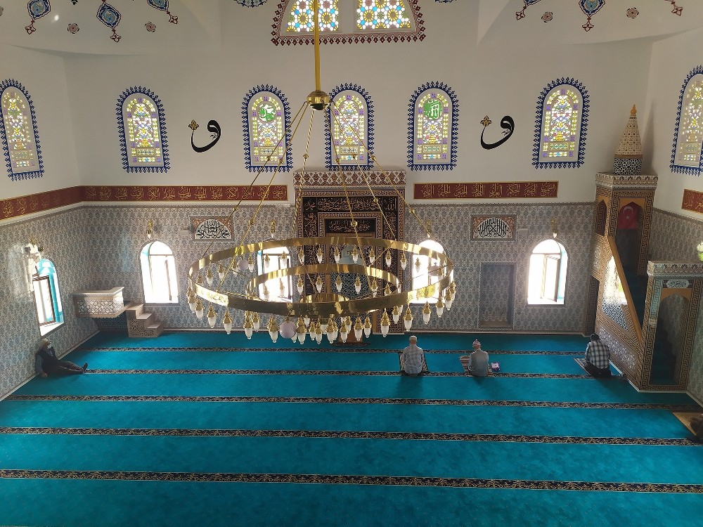 Hayırsever tarafından yaptırılan Hz. Hamza Cami ibadete açıldı ...