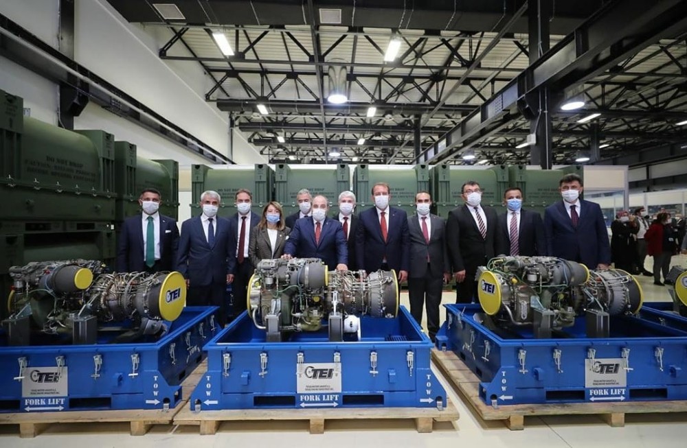 Türkiye’nin OMGS (Orta Menzilli Gemi Savar) ilk hava solumalı füze ...