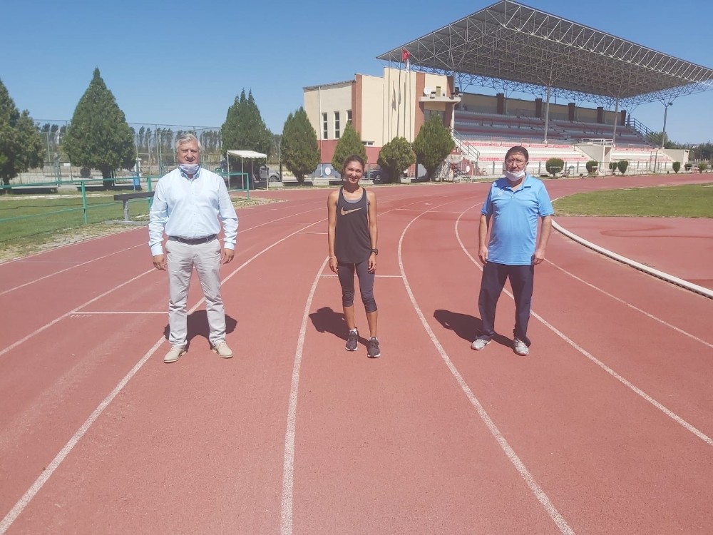 Gamze Bulut Duvar sahalara döndü - Eskişehir Haberleri
