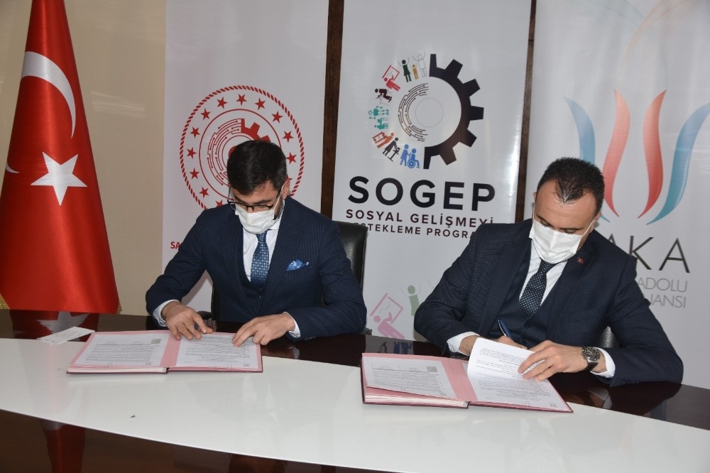 Bitlis Belediyesi ve DAKA’dan yerli tohum ve yöresel ürün üretimine ...