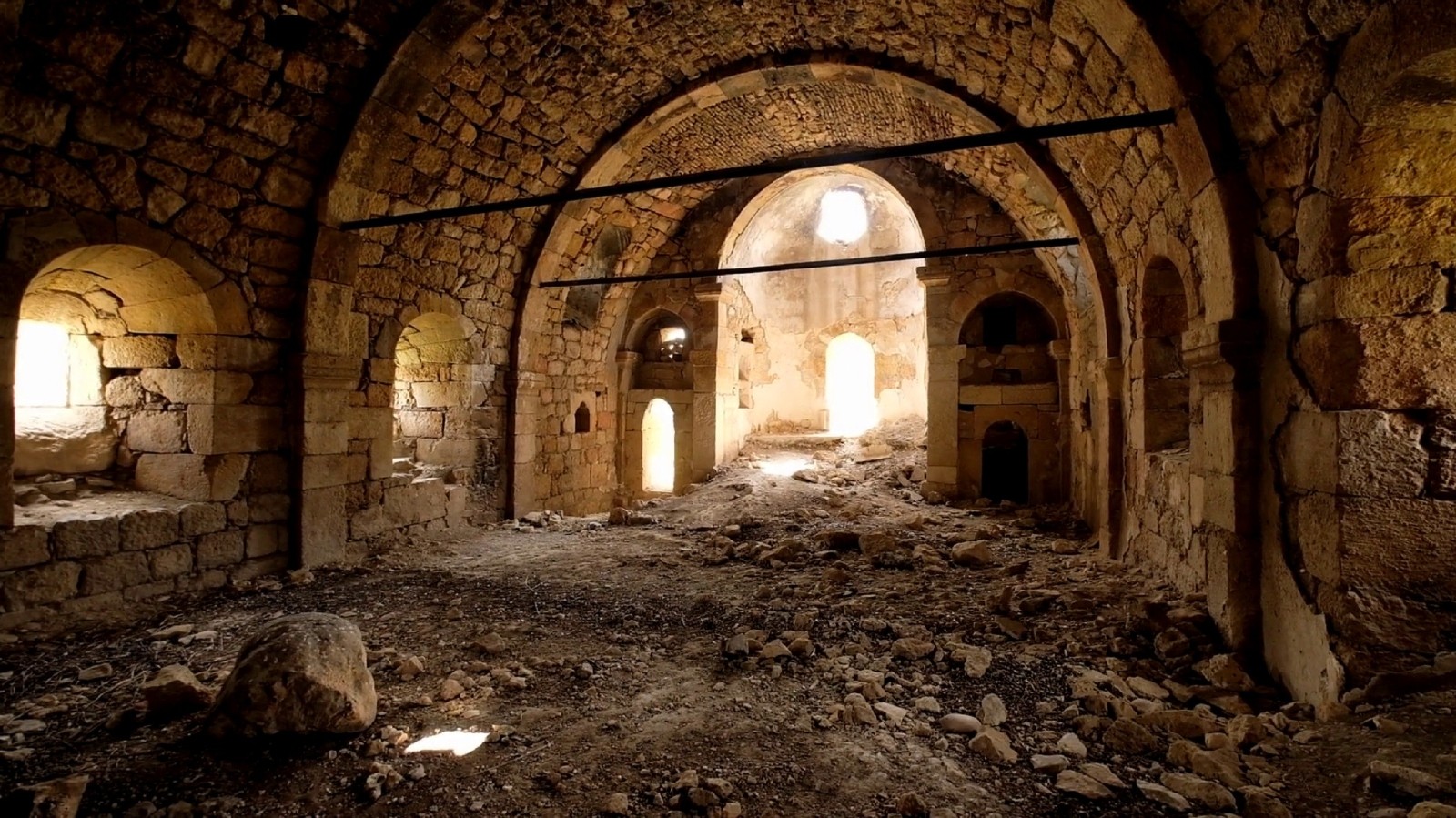 8 asırlık kilise turizme kazandırılmayı bekliyor - Sivas Haberleri