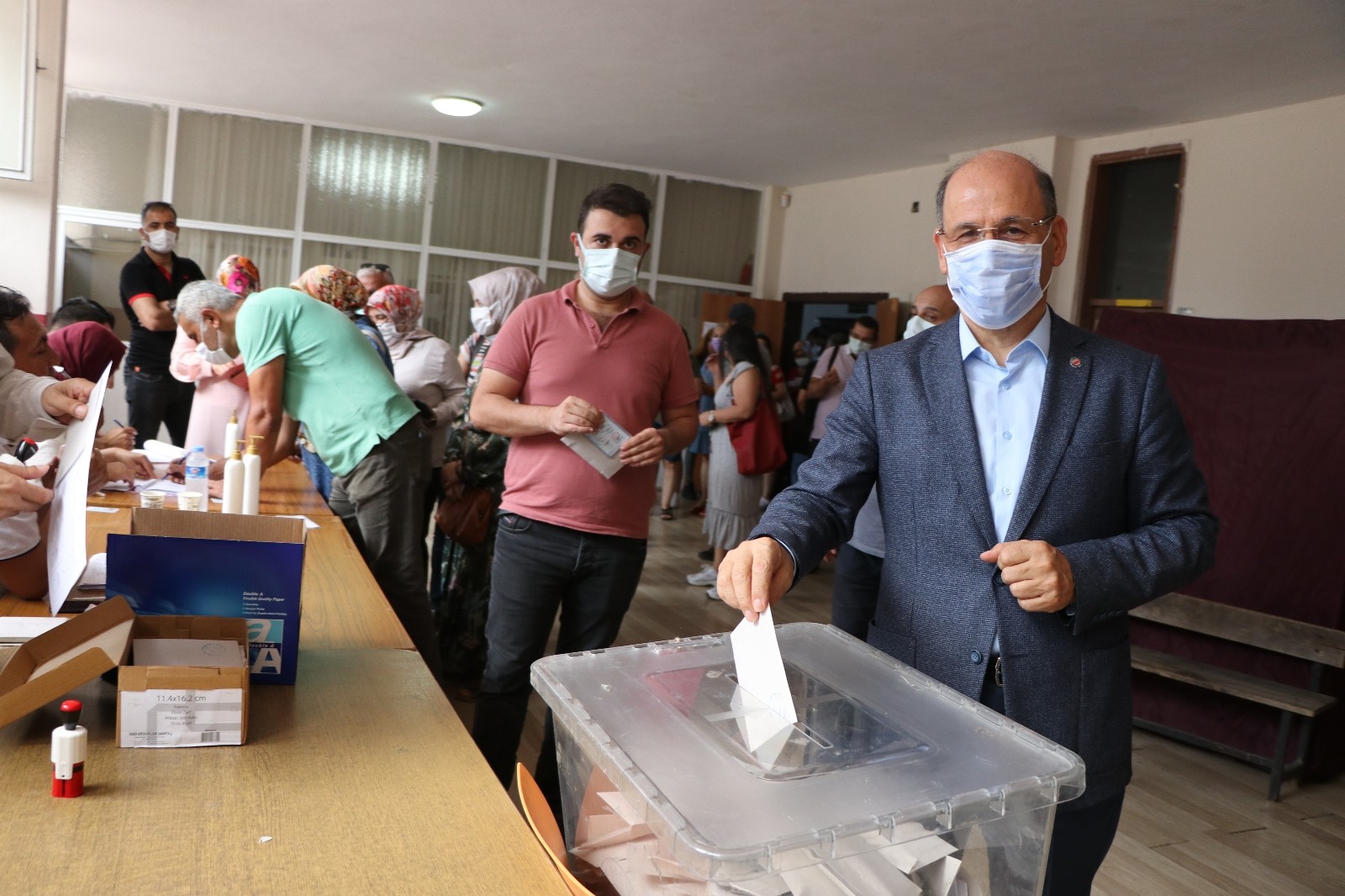 İlksan seçimlerinde "değişim" adayları kazandı - Adana Haberleri