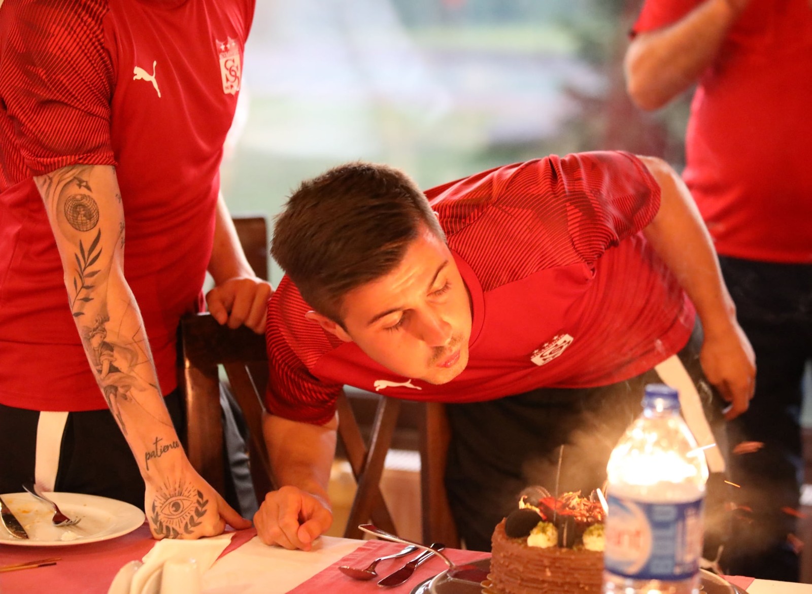 Sivasspor’da Armin Djerlek’e sürpriz doğum günü - Sivas Haberleri